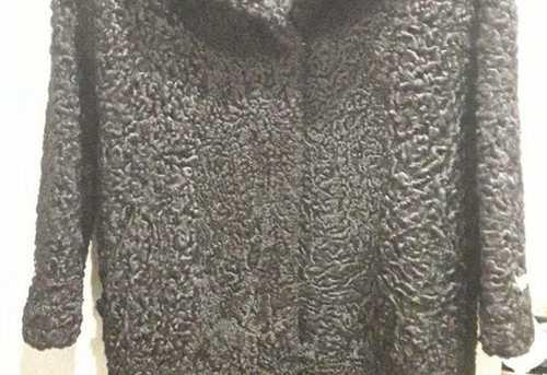 Шуба женская каракулевая размер 50-52 с капюшоном