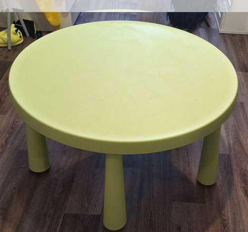 IKEA стол + 2 стула