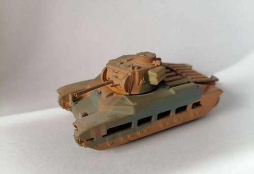 Модель танка Матильда II 1:72