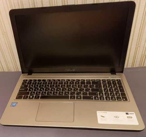 Ноутбук Asus d540m 1.1 Ггц