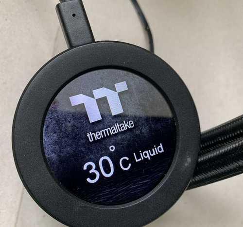 Thermaltake Toughliquid Ultra 240 сжо с экраном