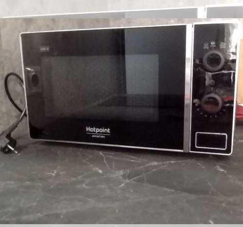 Микроволновая печь hotpoint ariston cook 20