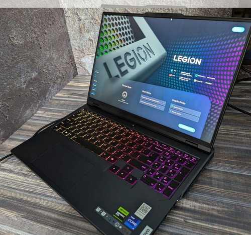 Lenovo legion pro 5, 14900hx, 4070, 32gb, 2tb, new