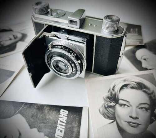 Антикварный фотоаппарат Kodak Retina Compur