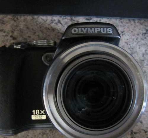 Цифровой фотоаппарат Olympus SP-550UZ