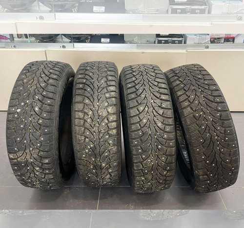 Pirelli Formula Ice 195/60 R15 88T