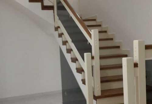 Деревянные лестницы в частный дом