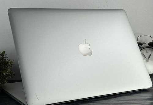 MacBook Pro 15 2015 i7/16Gb/256Gb/Новый Акб