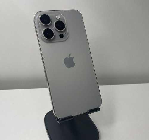 iPhone 15 Pro, 256 ГБ