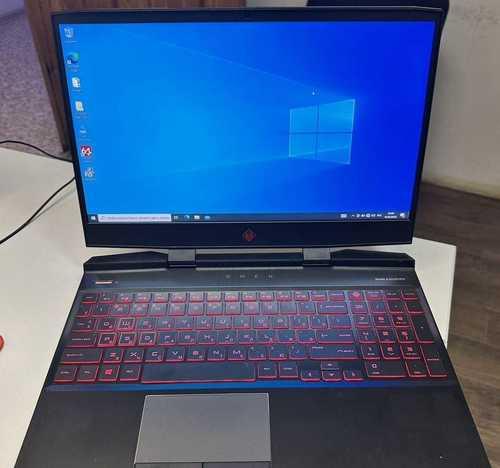 Игровой ноутбук HP omen gtx 1060 i5 16/512