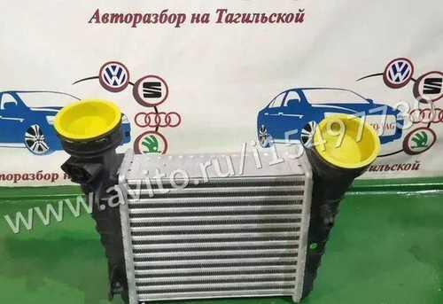 Интеркулер Volkswagen Passat B5 plus 3B0145805E