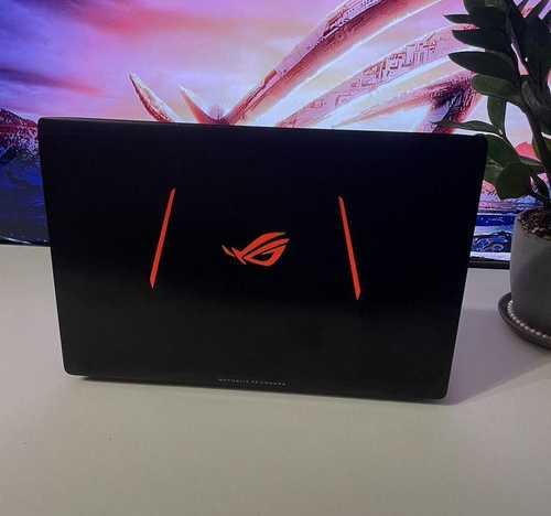 Игровой ноутбук Asus Rog (i7 /16 / gtx 1050ti)