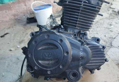 Двигатель 165 fmm