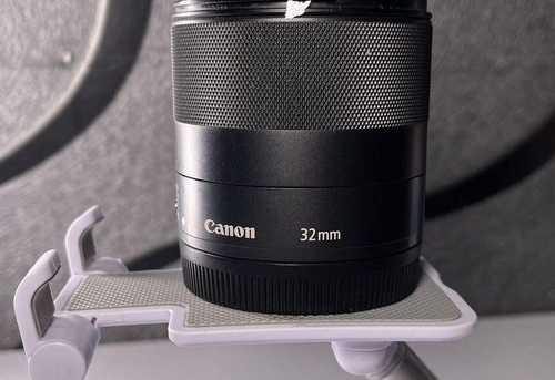 Объектив Canon EF-M 32mm f/1.4 STM