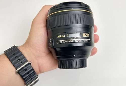 Nikon 85mm f 1. 1.4g af s nikkor Бу