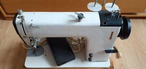 Швейная машина Алеся-2
