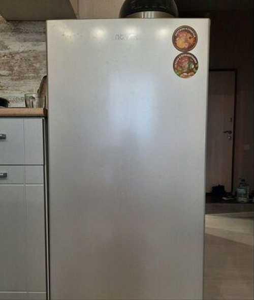 Продам холодильник Novex