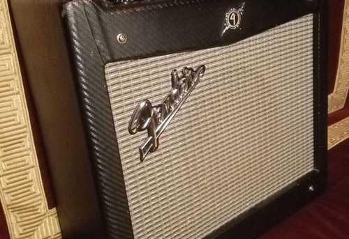 Комбик Fender Mustang 1
