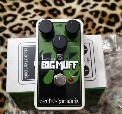 Гитарная педаль Bass Big Muff Pi