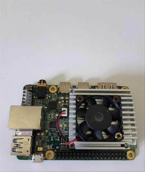 Одноплатный компьютер Google Coral dev board