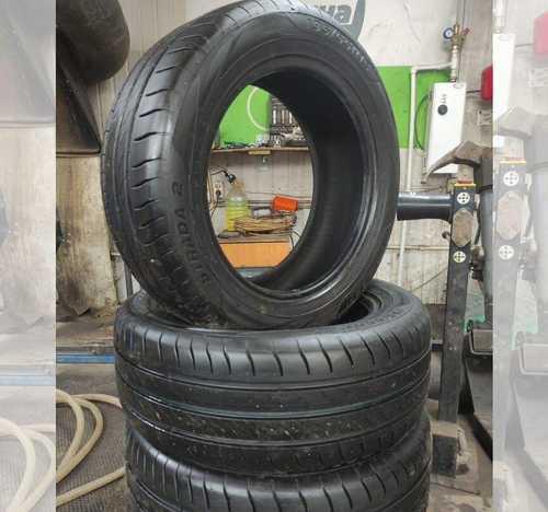 Viatti Strada 2 (V-134) 195/55 R15 46V