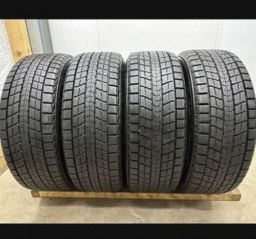 Dunlop Winter Maxx SJ8 225/55 R18 Q