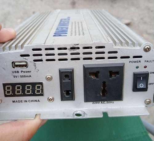 Power inverter 24/220