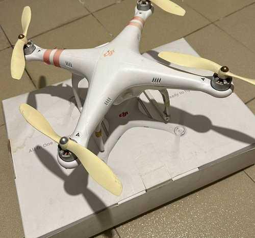 Квадрокоптер dji phantom P330D