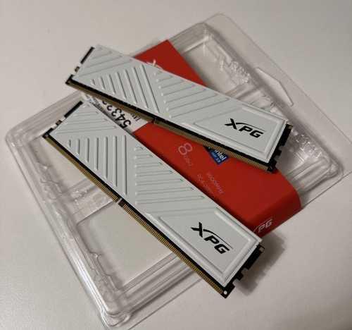 DDR4 16 Gb 3600Mhz XPG Gammix D35 White