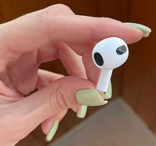 Правый наушник Apple AirPods 3 оригинал с кейсом