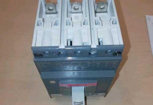 Силовой автоматический выключатель sace Tmax 63А