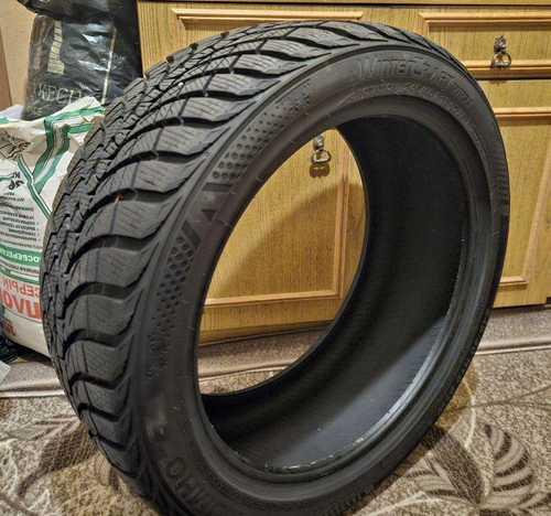 Kumho WinterCraft WP71 245/40 R18 97W