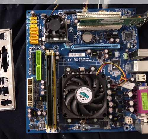 Gigabyte GA-M68SM-S2L   Athlon   DDR2