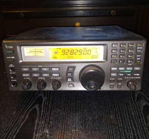 Приемник Icom-R8500