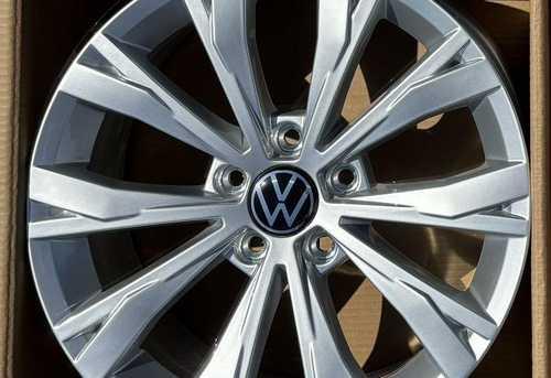 Новый оригинальный диск Volkswagen Montana