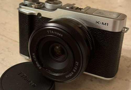 Fujifilm X-M1 (body or kit 27mm f/2.8 R)