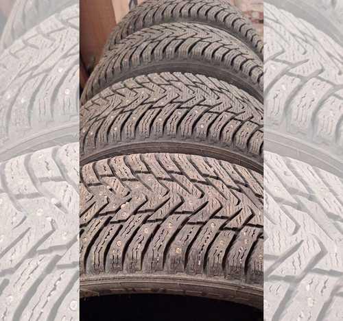 Nokian Tyres Hakkapeliitta 8 215/55 R16