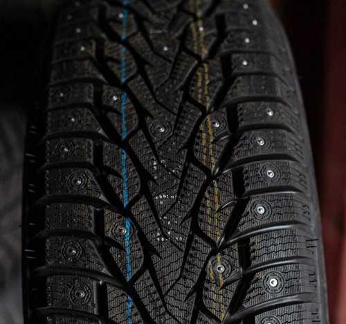 Zmax Winternova Stud III 255/55 R18 109T