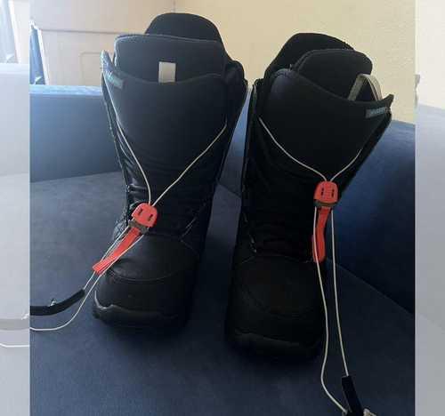Сноубордические ботинки burton
