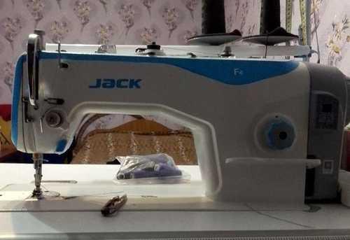 Швейная машина jack F4