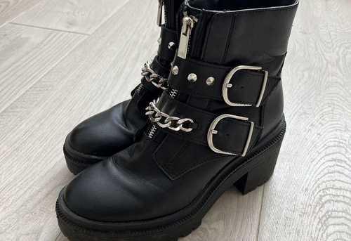 Ботинки stradivarius 38