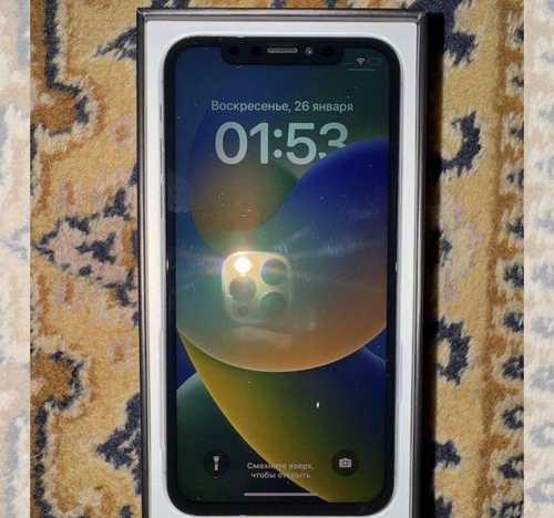 iPhone X, 64 ГБ