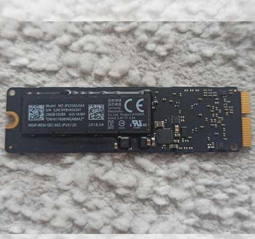 Ssd macbook 256 gb (жёсткий диск)