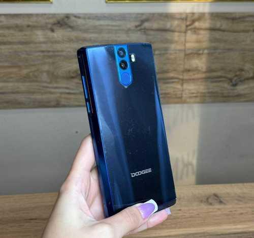 DOOGEE BL12000, 4/32 ГБ