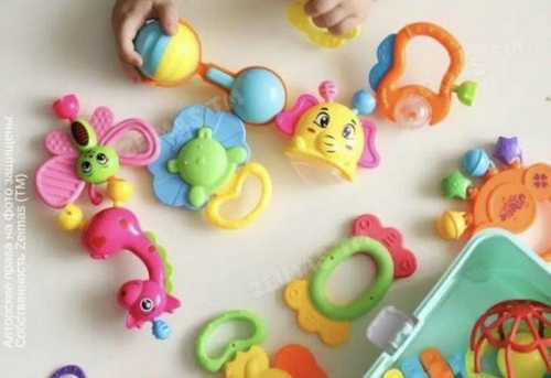 Развивающие игрушки погремушки для новорождённых
