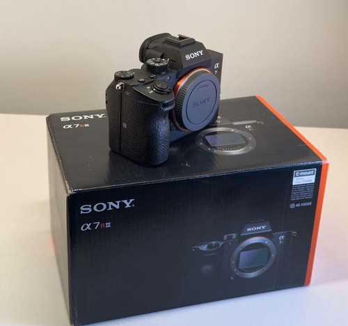 Комплект Sony Alpha a7R III ilce-7RM3   аксессуары