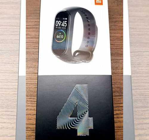 Фитнес браслет xiaomi mi band 4