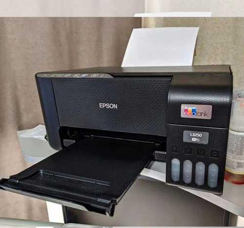 Мфу Epson 3250 (принтер, сканер, копир)