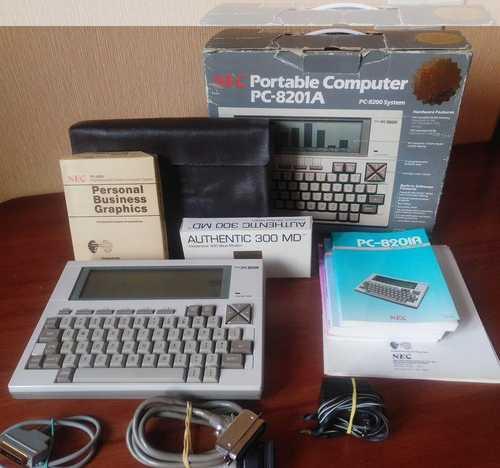 Портативный компьютер NEC PC-8201A