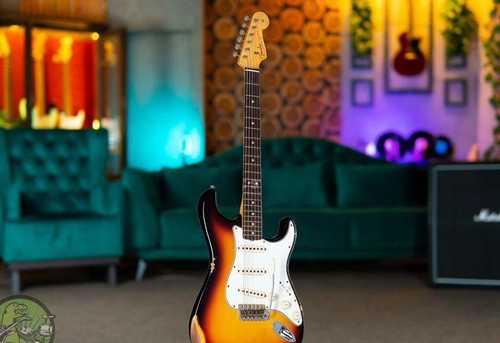 Fender '63 Stratocaster Relic RW 3-Color Sunburst
